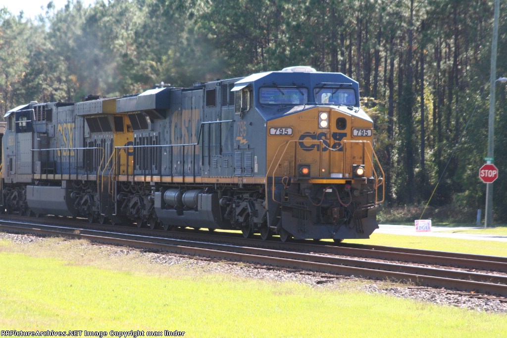 CSX 795